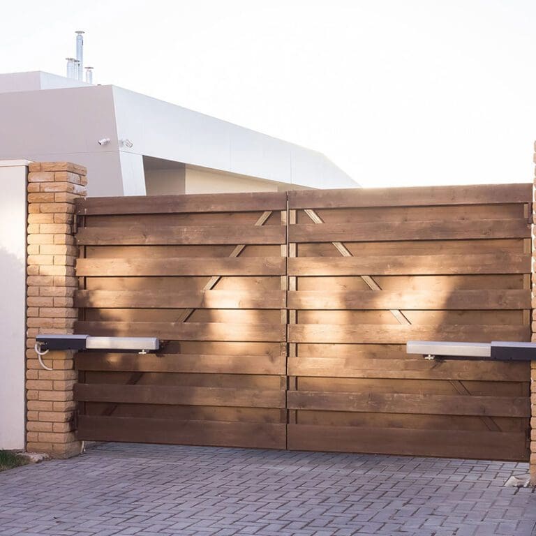 Seattle's Best Fencing Company | Town & Country Fence