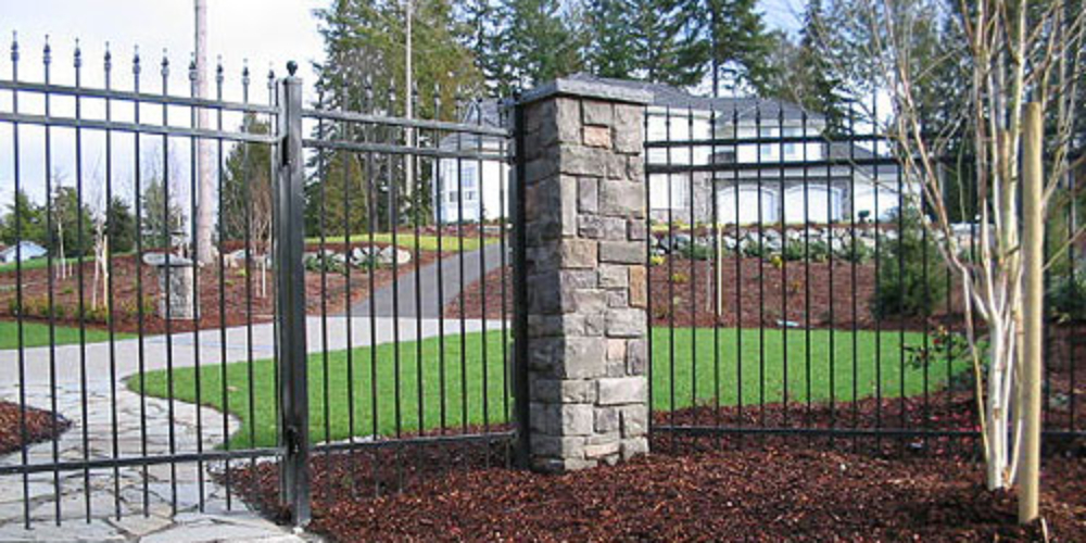 Seattle's Best Fencing Company | Town & Country Fence
